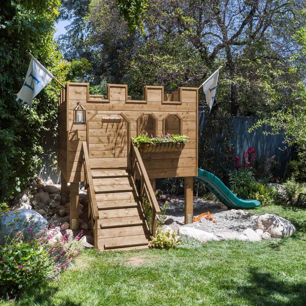20 DIY Kids Playhouse Ideas for Imaginative Play