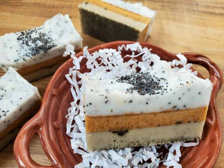 35 Easy Melt and Pour Soap Recipes for Beginners