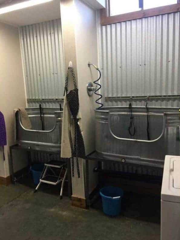 29 DIY Dog Wash Station Designs for Convenient Grooming