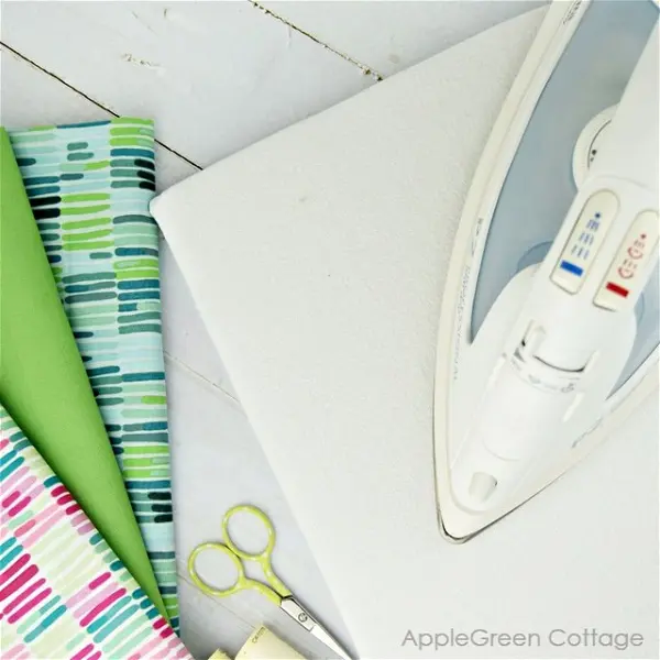 22 Creative DIY Ironing Board Designs for Space-Saving Solutions