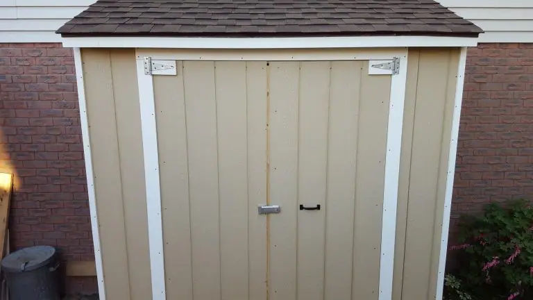 28 Creative DIY Lean-to Shed Designs for Your Backyard