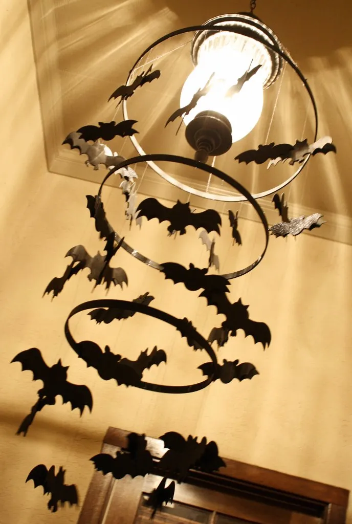 42 Creative DIY Halloween Decoration Plans for a Festive Celebration