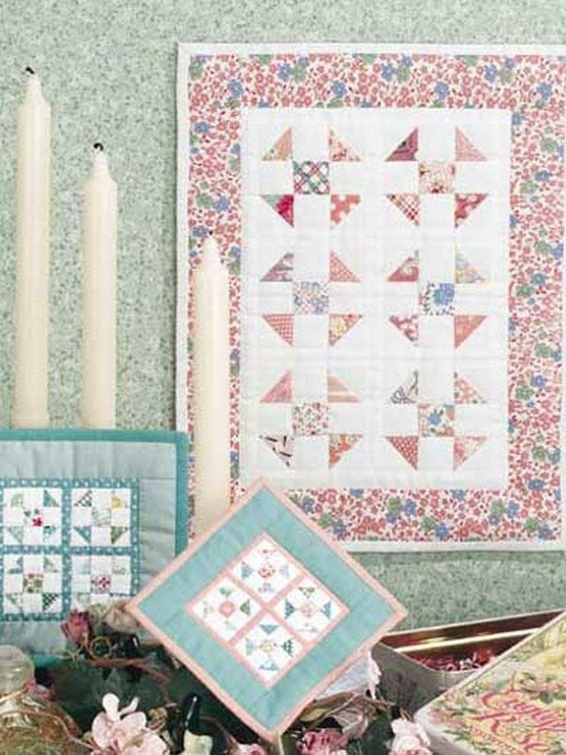 18 Unique Mini Quilt Designs to Showcase Your Sewing Skills