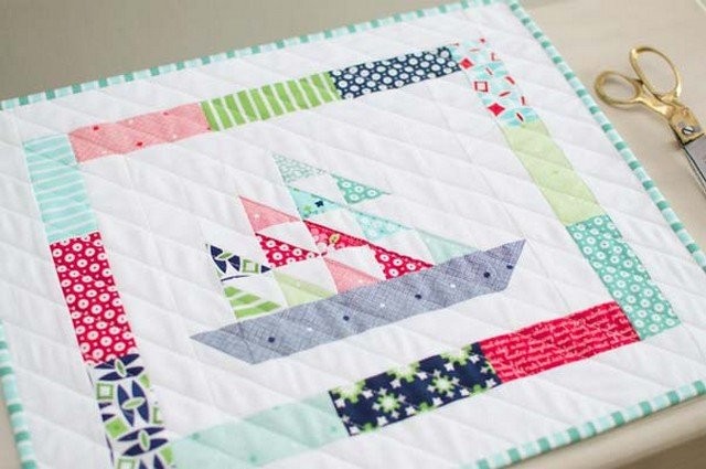 18 Unique Mini Quilt Designs to Showcase Your Sewing Skills