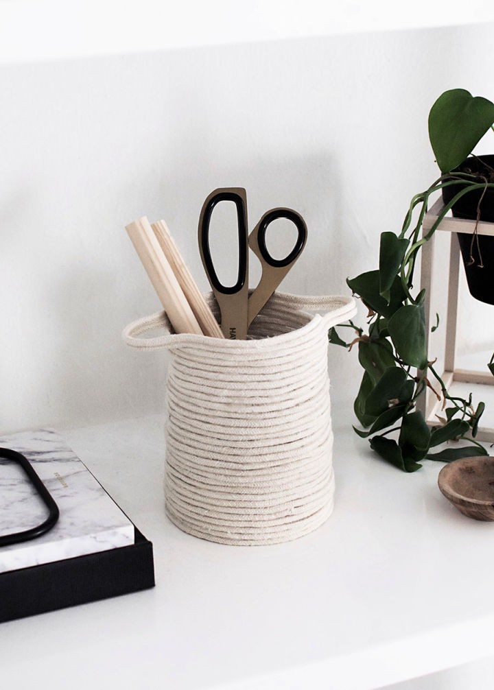 25 Creative DIY Rope Projects for Stylish Home Decor