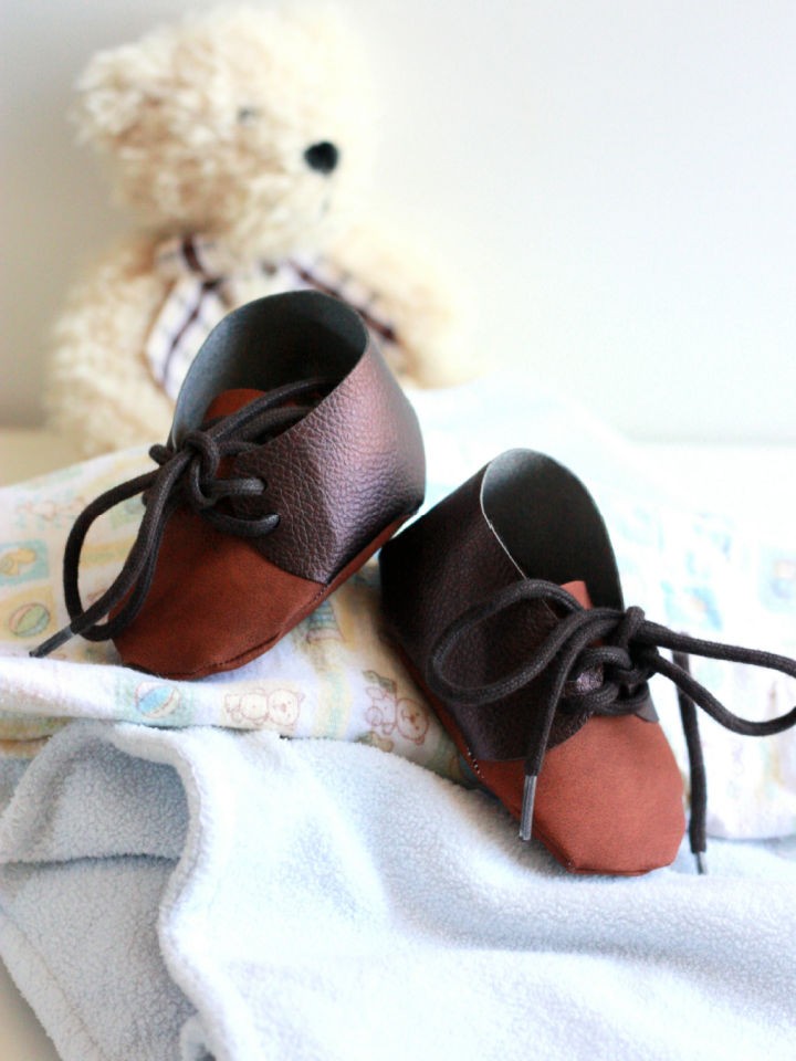 15 Cute DIY Baby Shoes Ideas for Little Feet