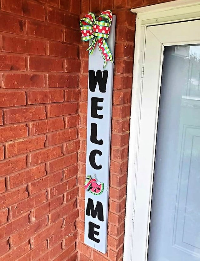 36 Beautiful Diy Welcome Signs For Your Front Porch