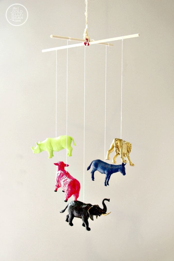 25 Creative Plastic Animal Projects to Repurpose Old Toys