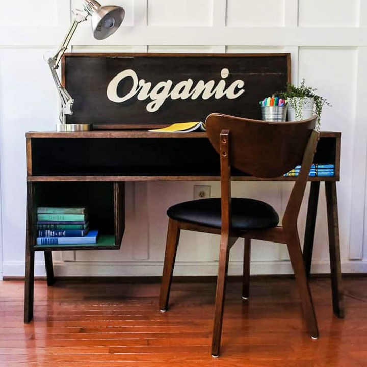 15 Practical DIY Plywood Desk Plans for a Custom Workspace