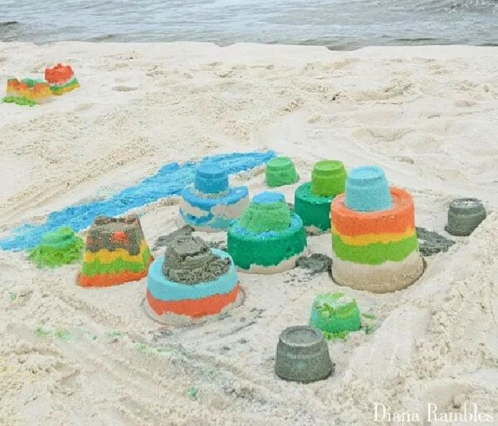 15 Fun Ways to Use DIY Colored Sand in Your Decor