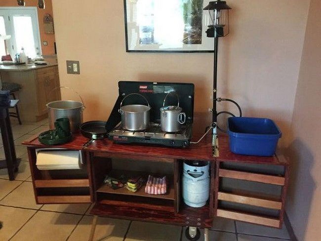 28 DIY Camp Kitchen Ideas for Outdoor Cooking
