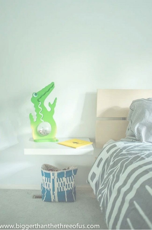 35+ Creative DIY Floating Nightstand Designs