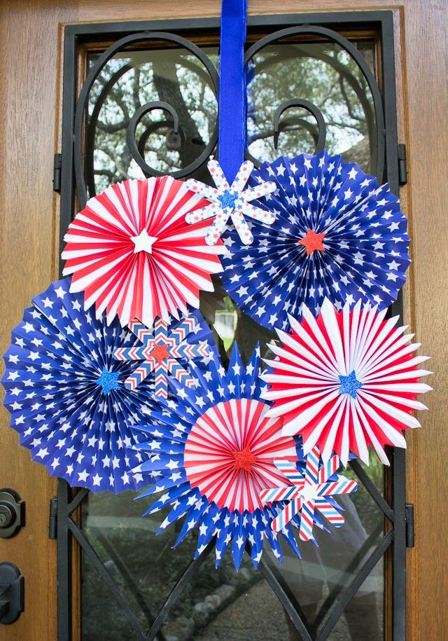 25 Festive DIY 4th of July Wreath Ideas to Celebrate