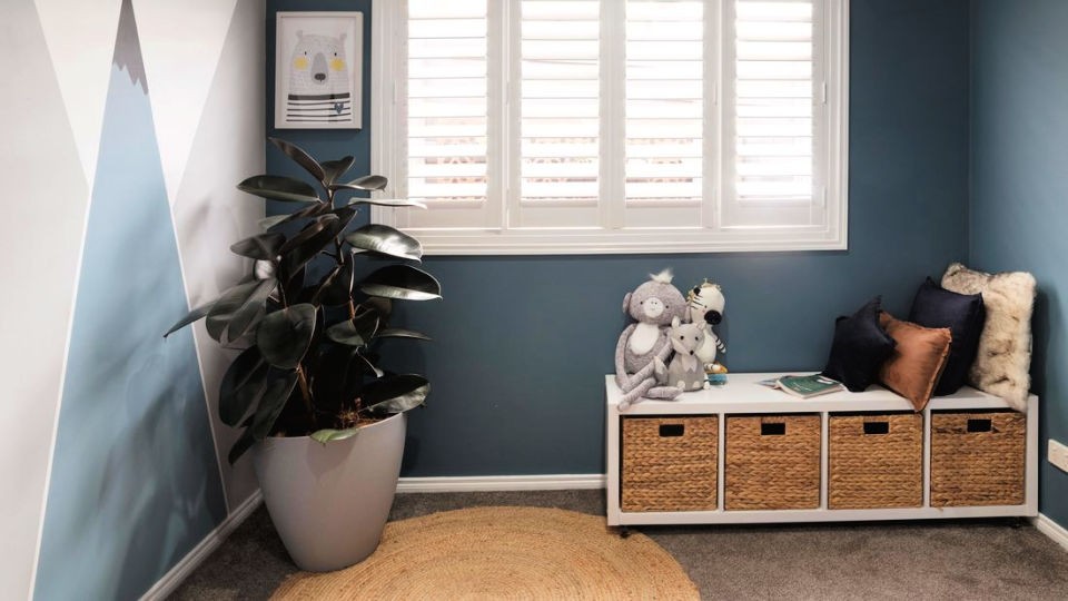 25 Creative DIY Interior Window Shutter Ideas for Stylish Spaces