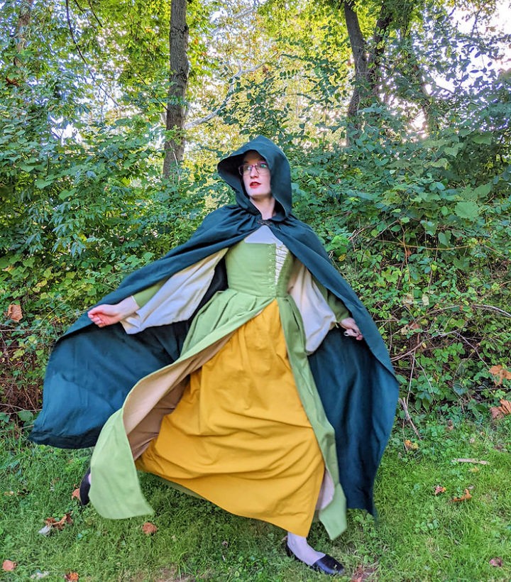 20 Free Diy Hooded Cloak Sewing Patterns