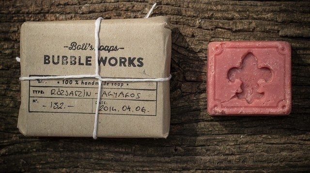 12 Fun DIY Packaging Designs to Make Your Presents Stand Out