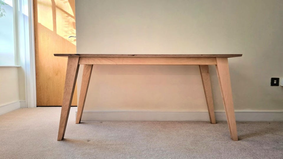 15 Practical DIY Plywood Desk Plans for a Custom Workspace