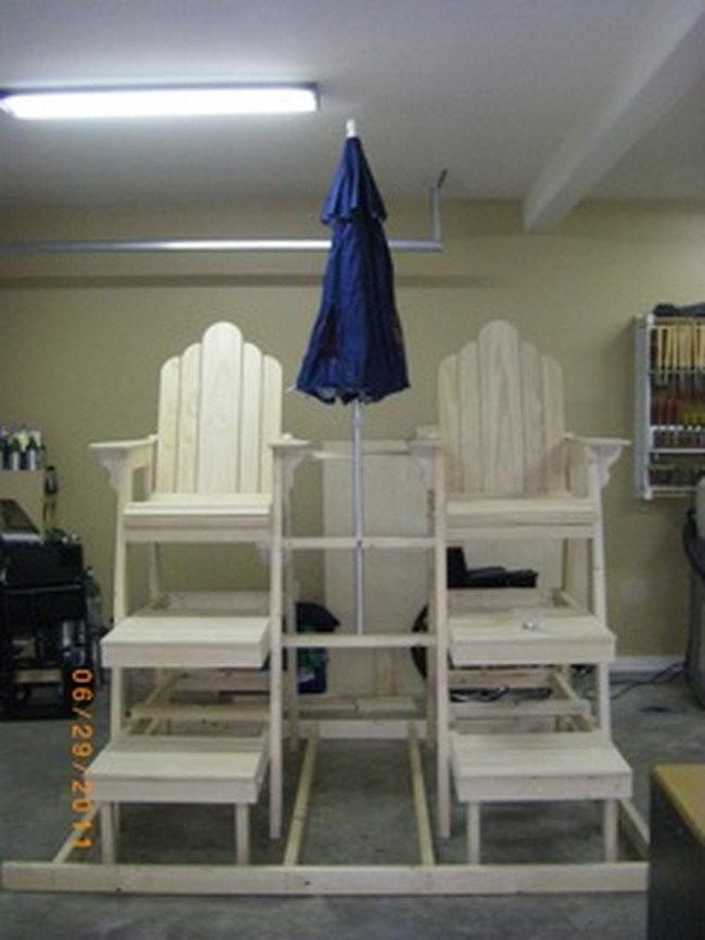 12 DIY Lifeguard Chair Plans for Safe and Elevated Seating