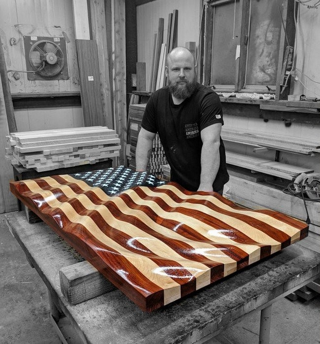 25 DIY Wooden American Flag Plans for Rustic Decor