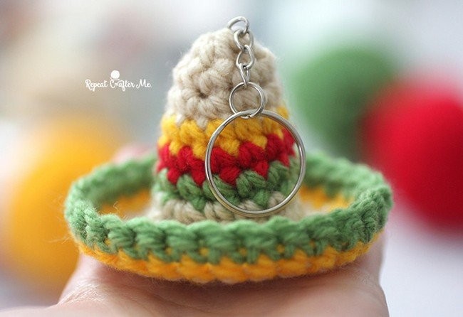 35 Crochet Keychain Patterns for Personalized Accessories