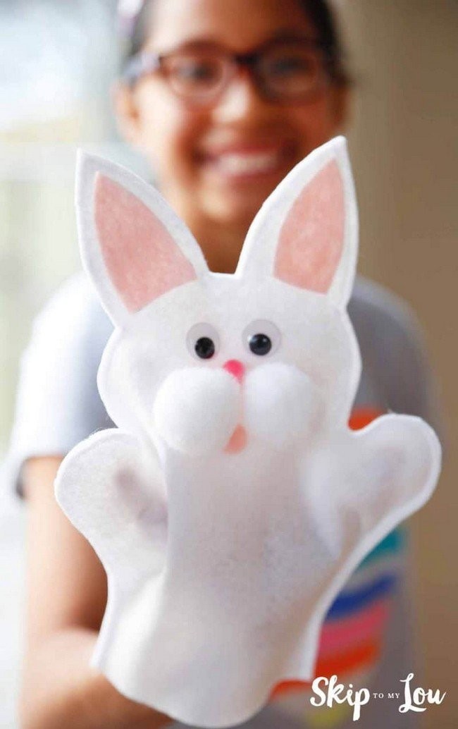 17 Fun Easter Bunny Crafts for Festive Decor and Activities
