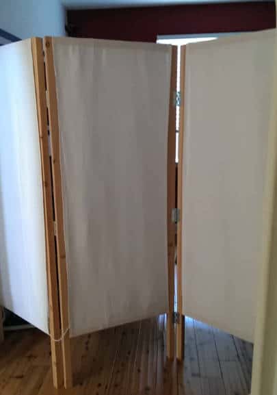 How to Build a Simple Lighted Room Divider?