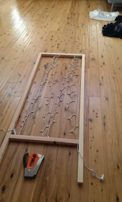 How to Build a Simple Lighted Room Divider?